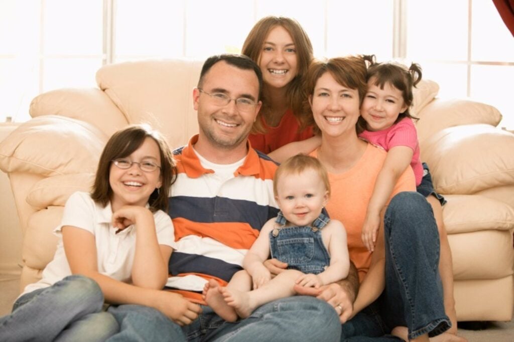 Cómo Educar Al Hijo Pequeño - Hacer Familia
