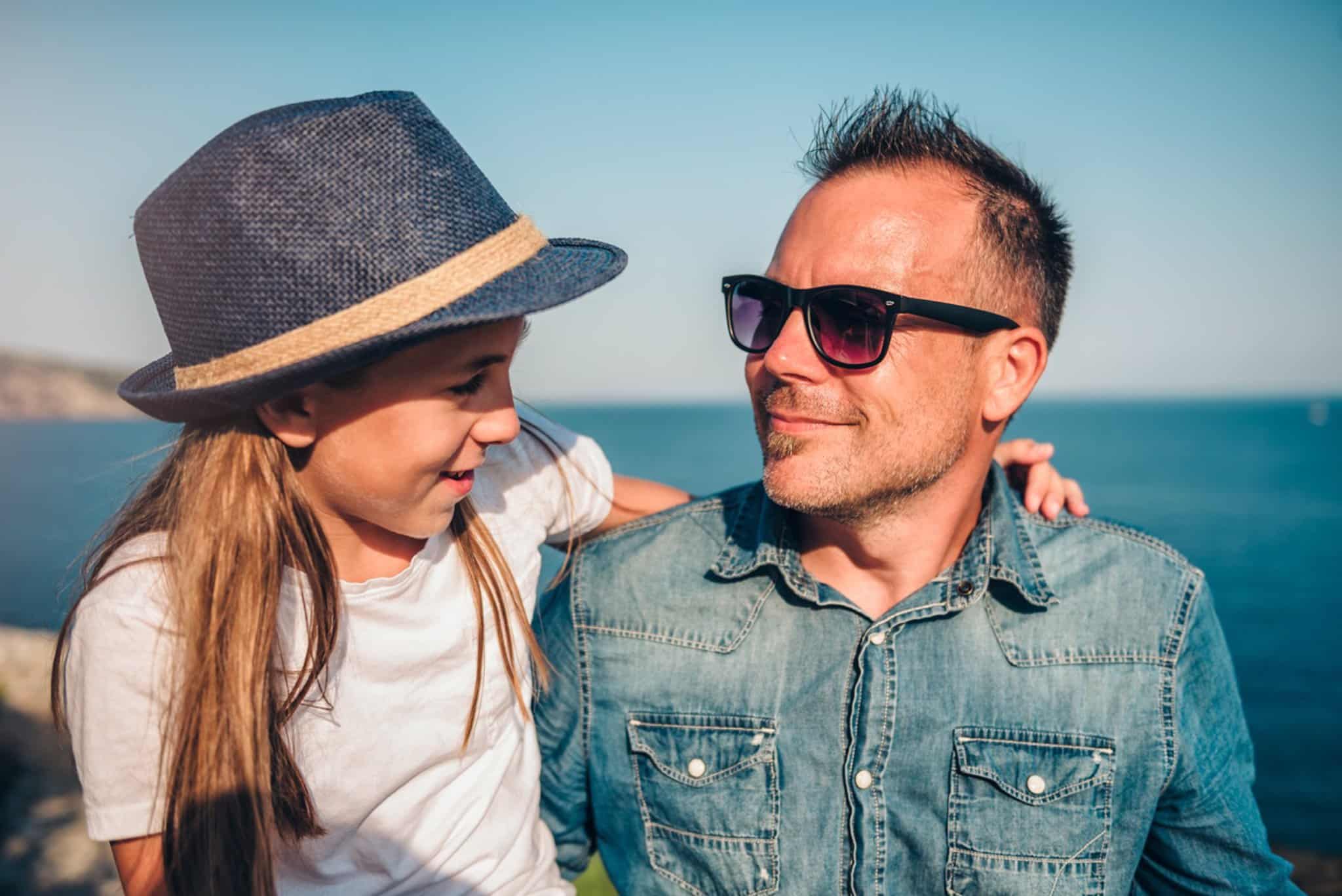 Niños Precoces: Causas Y Consecuencias - Hacer Familia